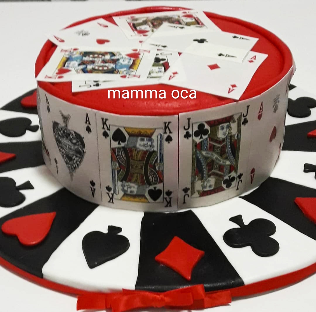 il cuore della casa: la cucina: TORTA CARTE DA GIOCO FRANCESI