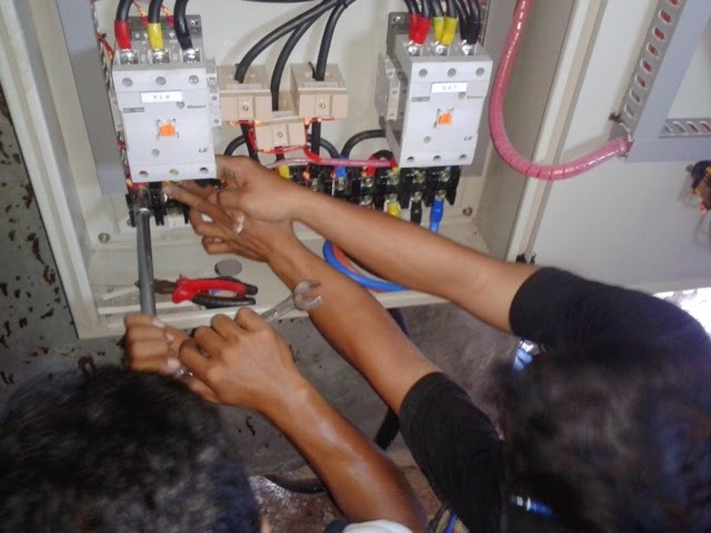 INSTALASI PANEL LISTRIK