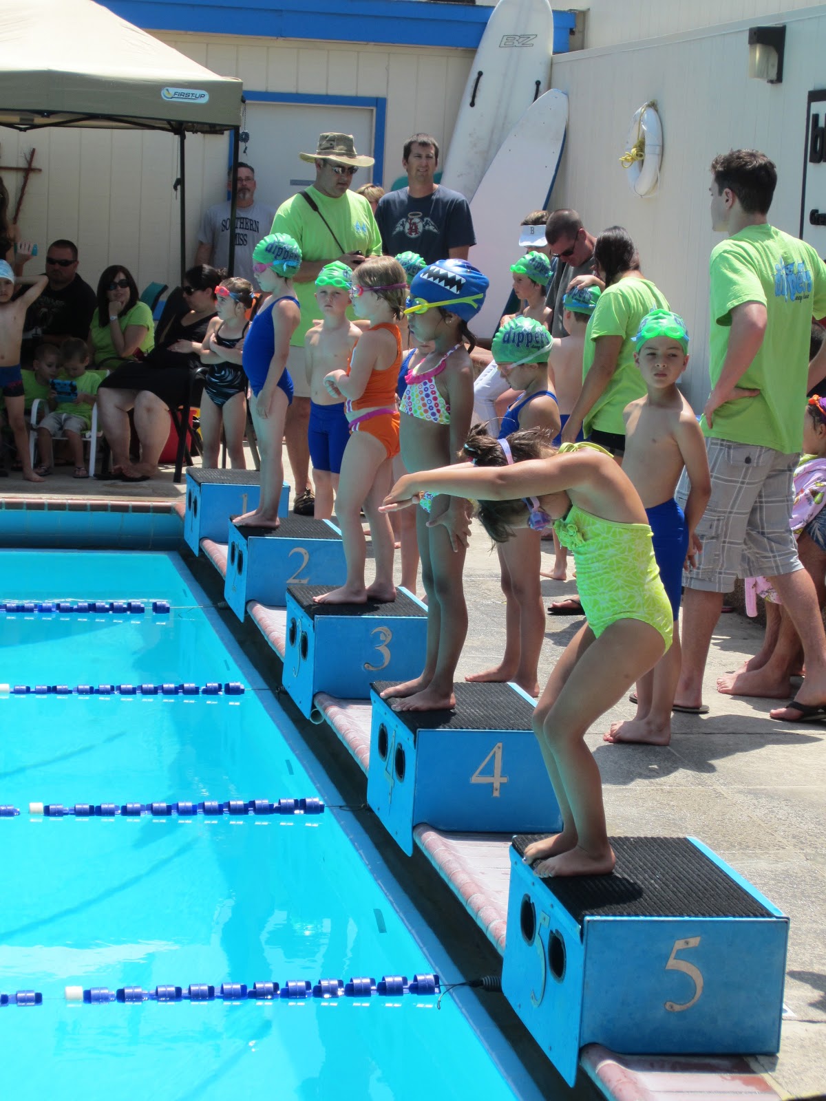 Deep Blue Swim School: December 2012