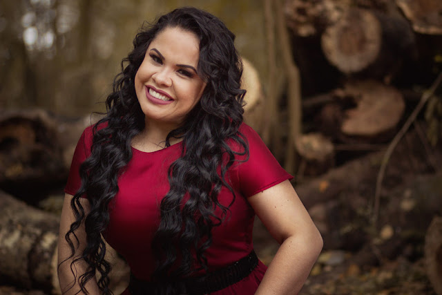 Cassiane: Cassiane Prepara Novo CD Confira: