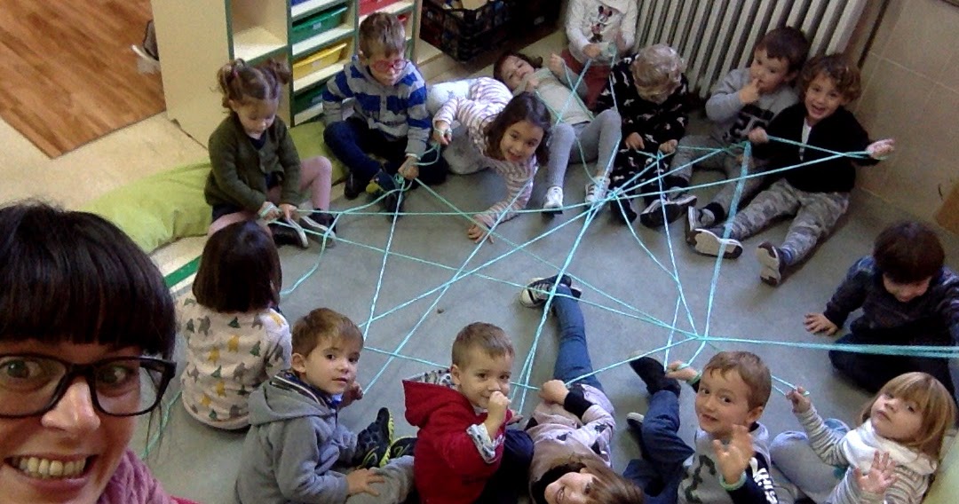 CEIP Montaura English Blog: SPIDER NET GAME