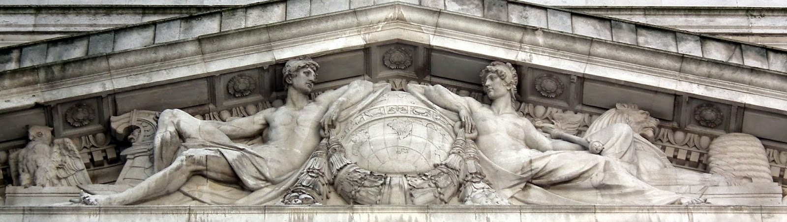 ORNAMENTAL PASSIONS: Old Lloyd's of London Building, Leadenhall St EC3