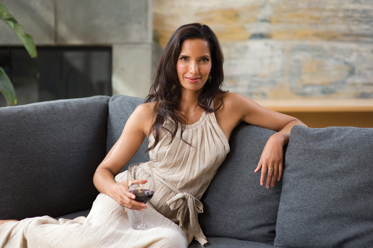 Padma Lakshmi Wiki, Height, Age, Boyfriend, Family, Biography & Facts