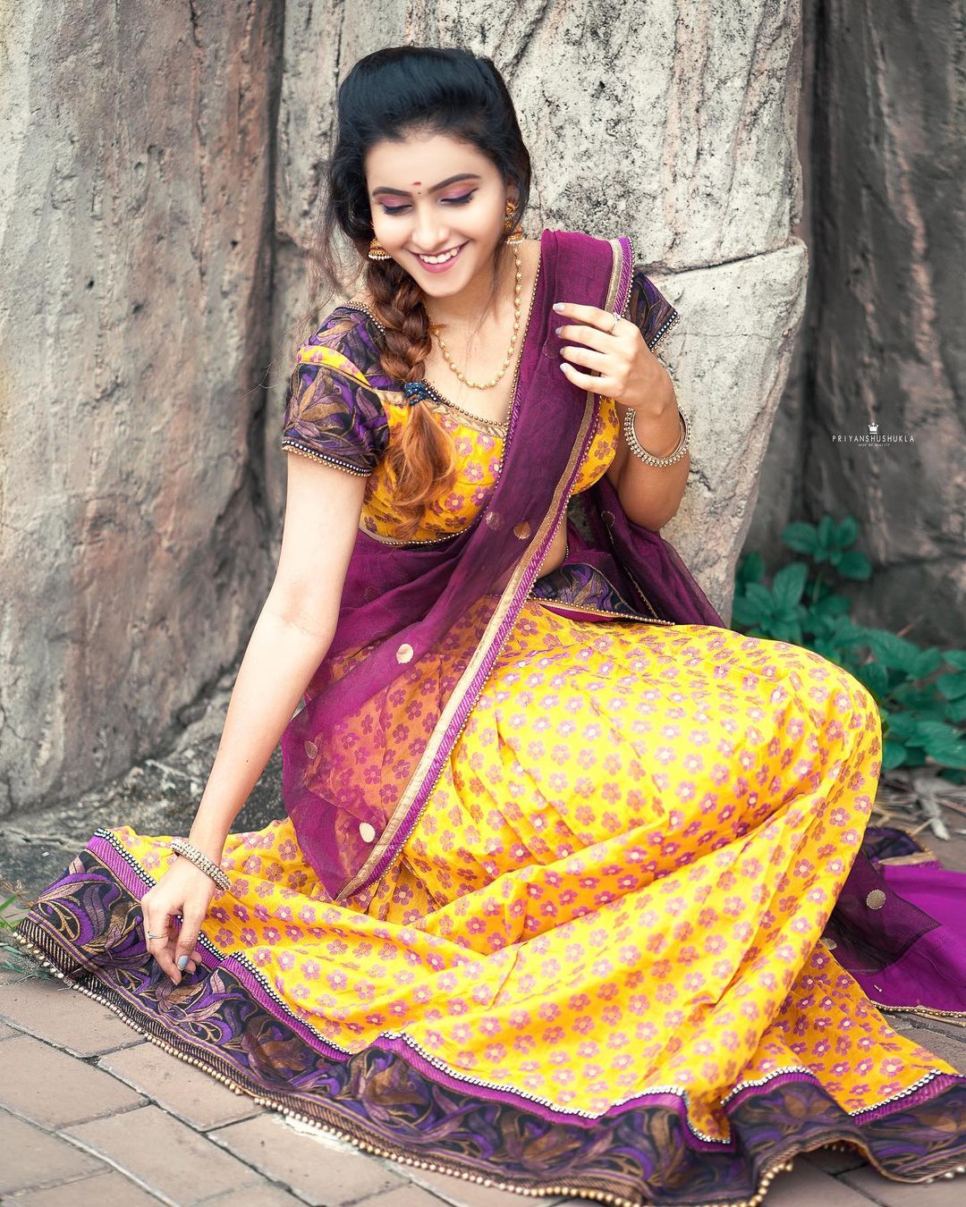Deepika Pilli Saree Pics