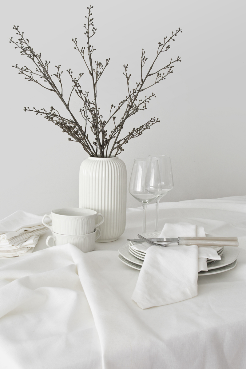 Littlefew.com - Interiors & Lifestyle by Laura López: A MINIMAL AND ...