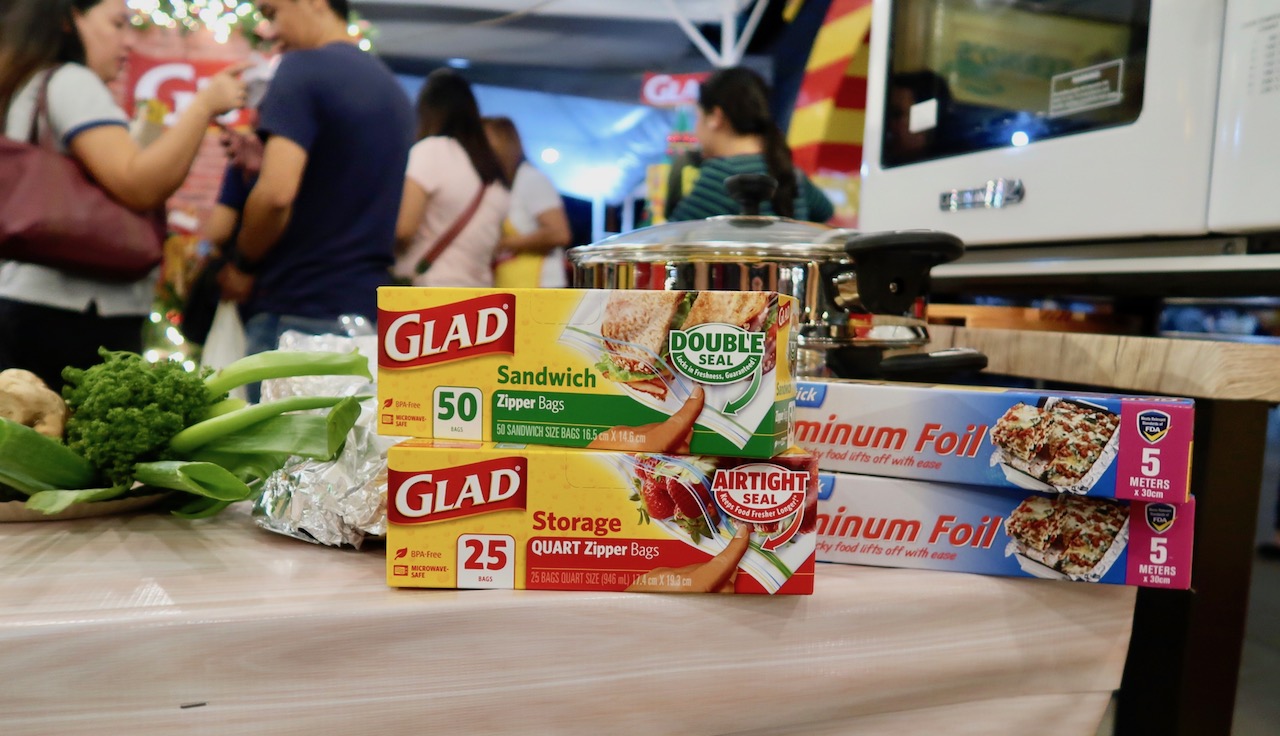 Watsons And Glad Remind Us Of The True Meaning Of The Holidays watsons-and-glad-remind-us-of-the-true-meaning-of-the-holidays