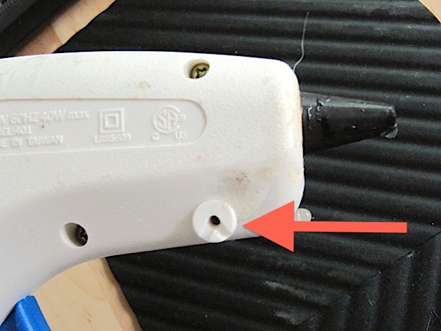 Sew Many Ways...: Tool Time Tuesday...Hot Glue Gun Tips