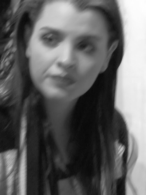 TV BUMERAN: DEBBIE CASTRO SENSACIONAL EN TEATRO