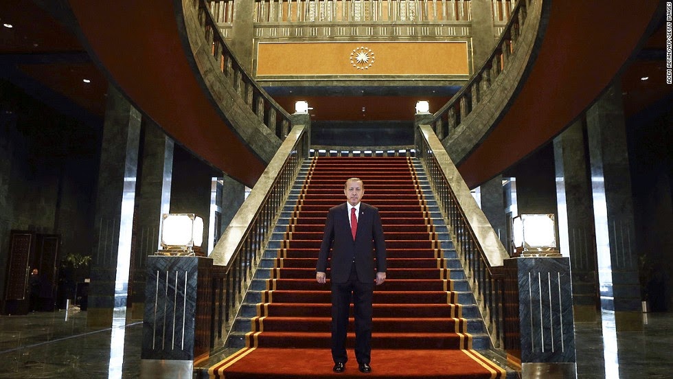 MEI Editor's Blog: The New Turkish Presidential Palace: Apparent Sultan ...
