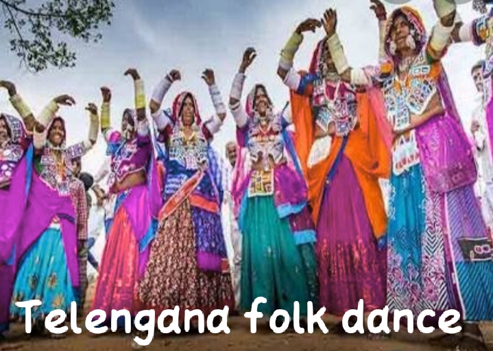4) Folk dance in India