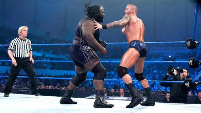 WWE In live!!!!: RANDY ORTON vs MARK HENRY