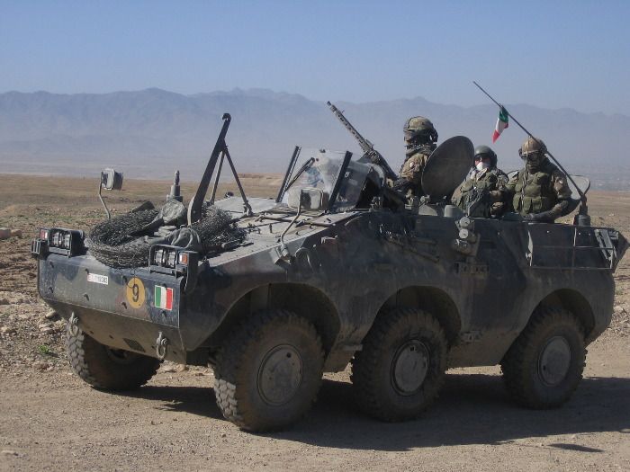 SI VIS PACEM, PARA BELLUM: OTO - IVECO "PUMA" veicolo trasporto truppe ...