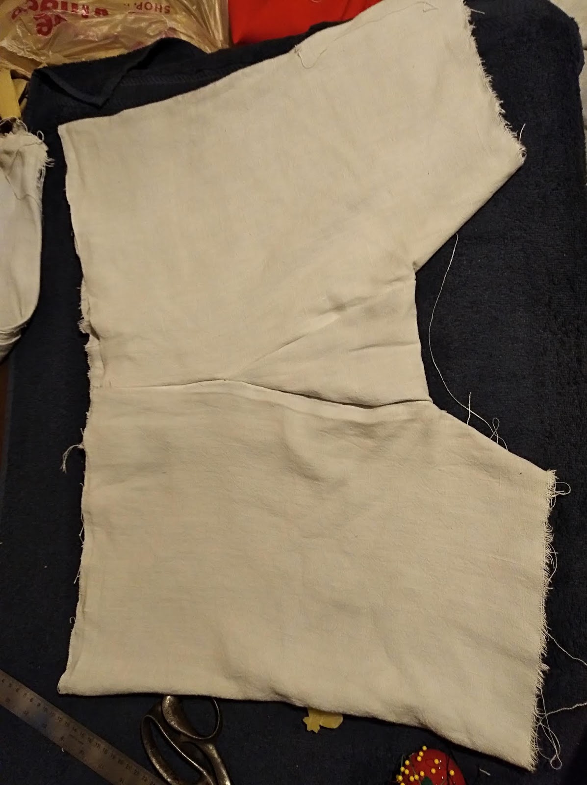 Matsukaze Workshops: A Pair of Transitional Braies