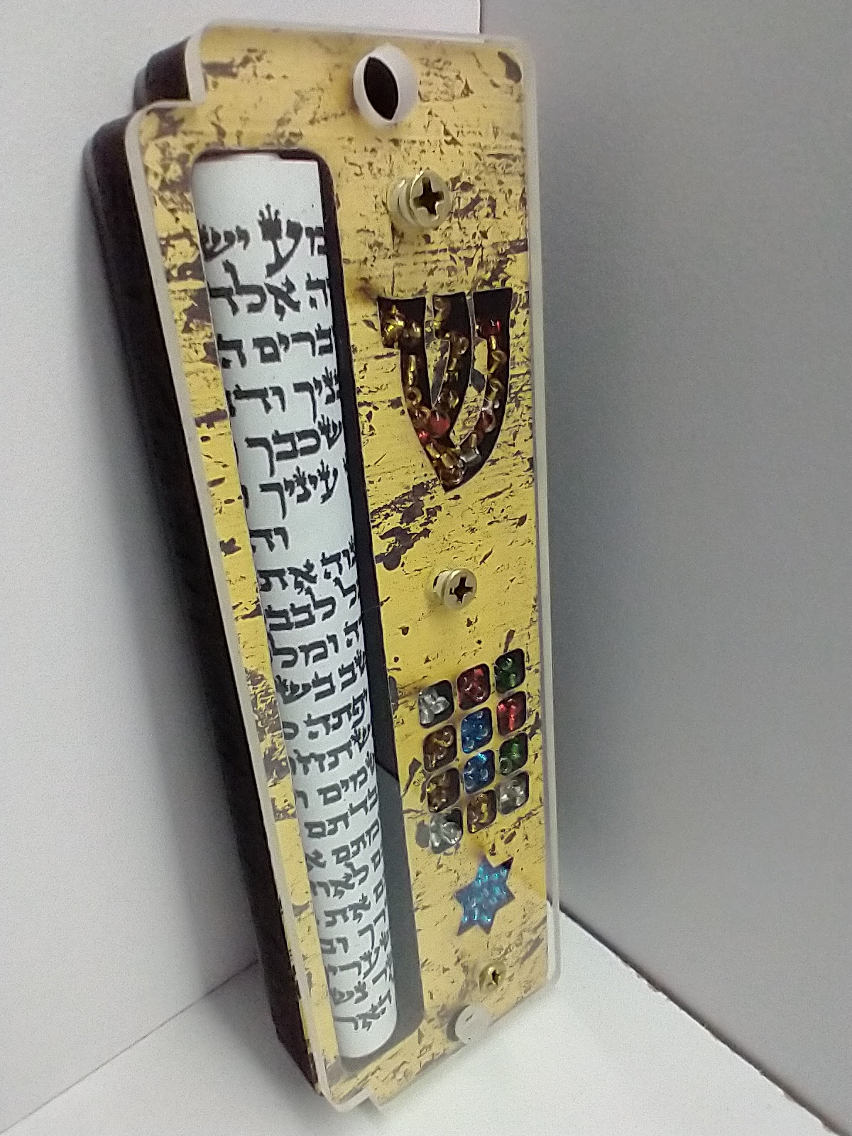 Judaica Menoráh: Mezuzá