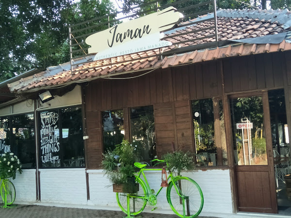 Jaman Resto, Cita Rasa Jawa dan Manado dalam Satu Tempat - Ghumi