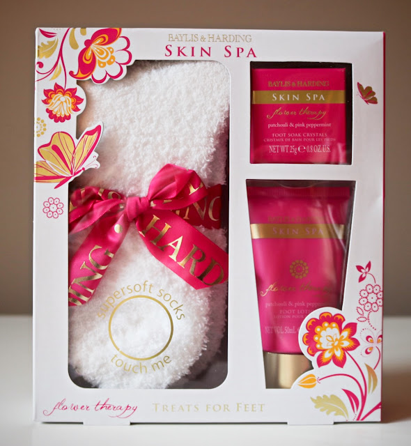 Baylis & Harding Skin Spa Flower Therapy Treat for Feet gift set | I Am ...