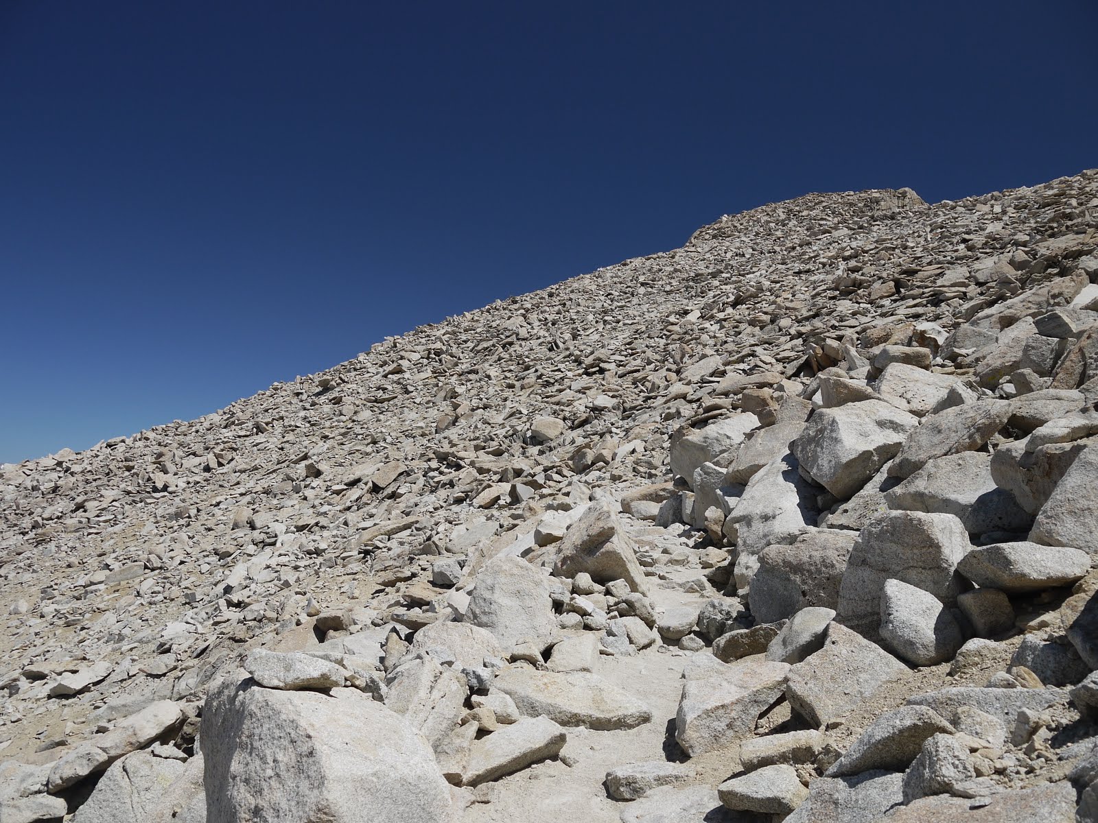 High Pointing USA: (NM-AZ-NV) California: Mt Whitney, Highest point in ...