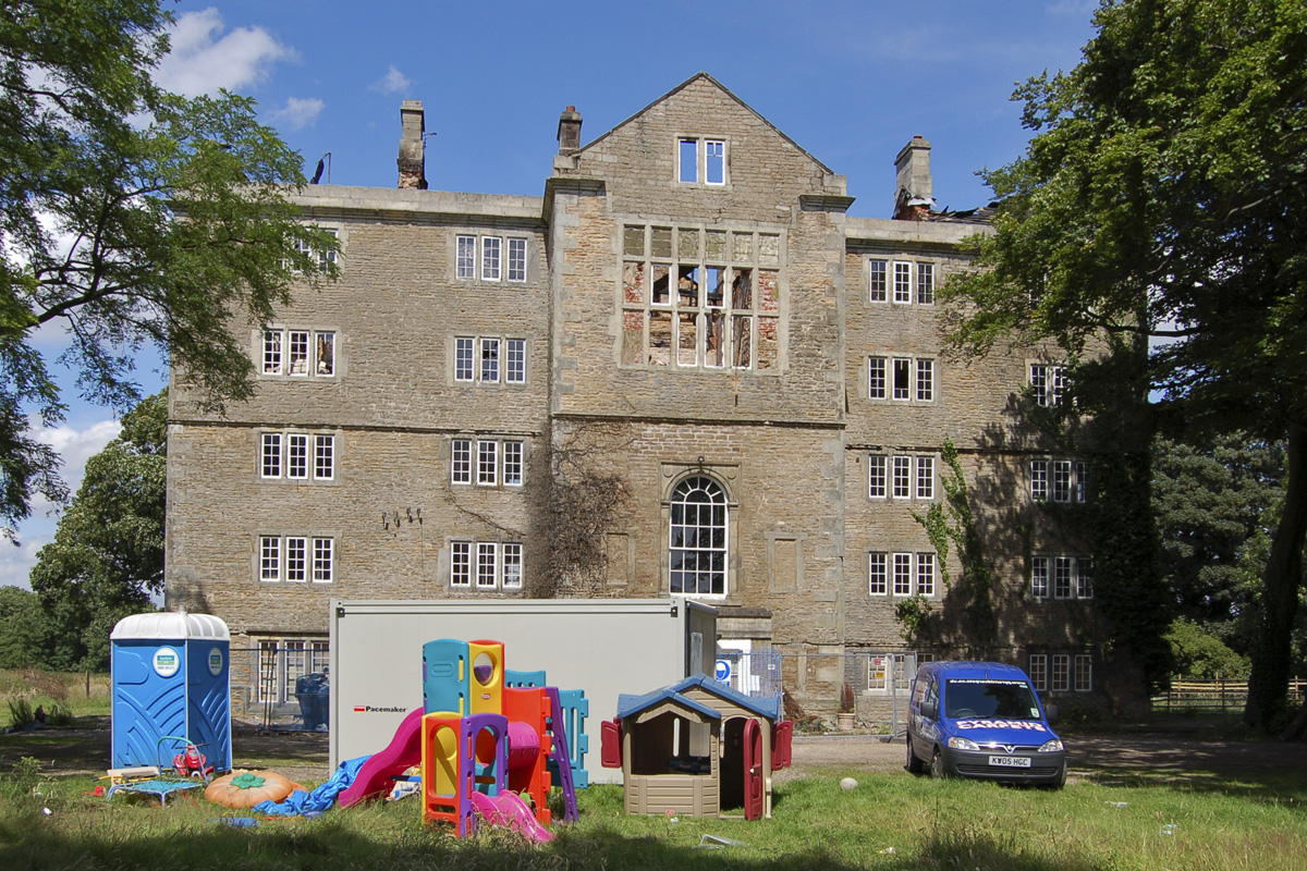 Roads and artifacts: Manor Lodge Worksop