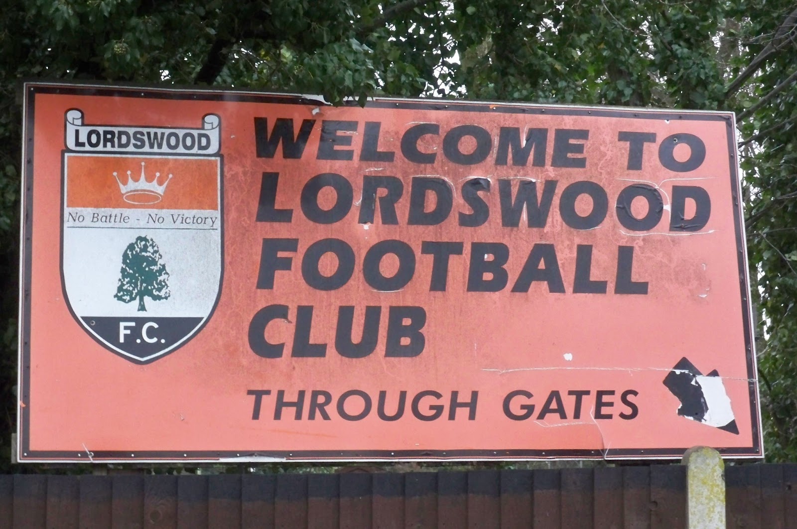 Football Grounds visited by Richard Bysouth: Lordswood FC
