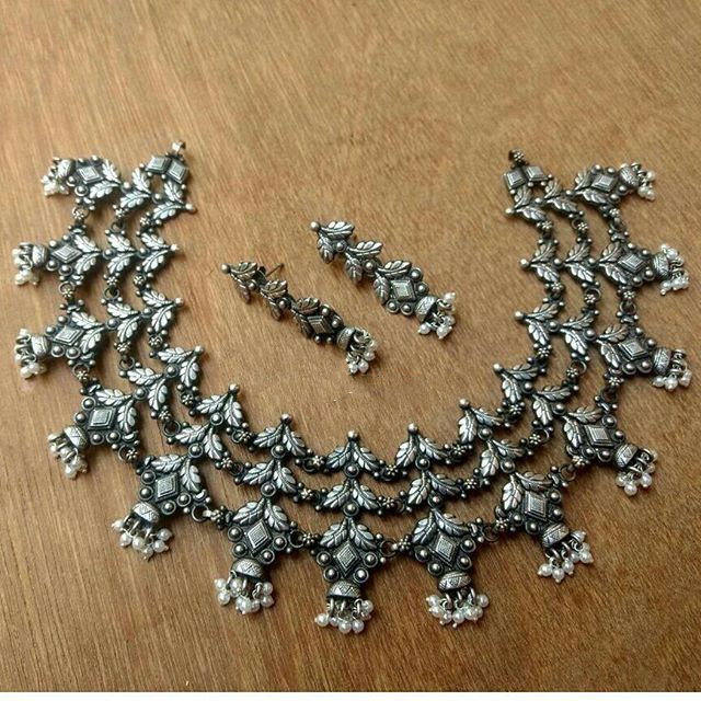 Designer silver necklace