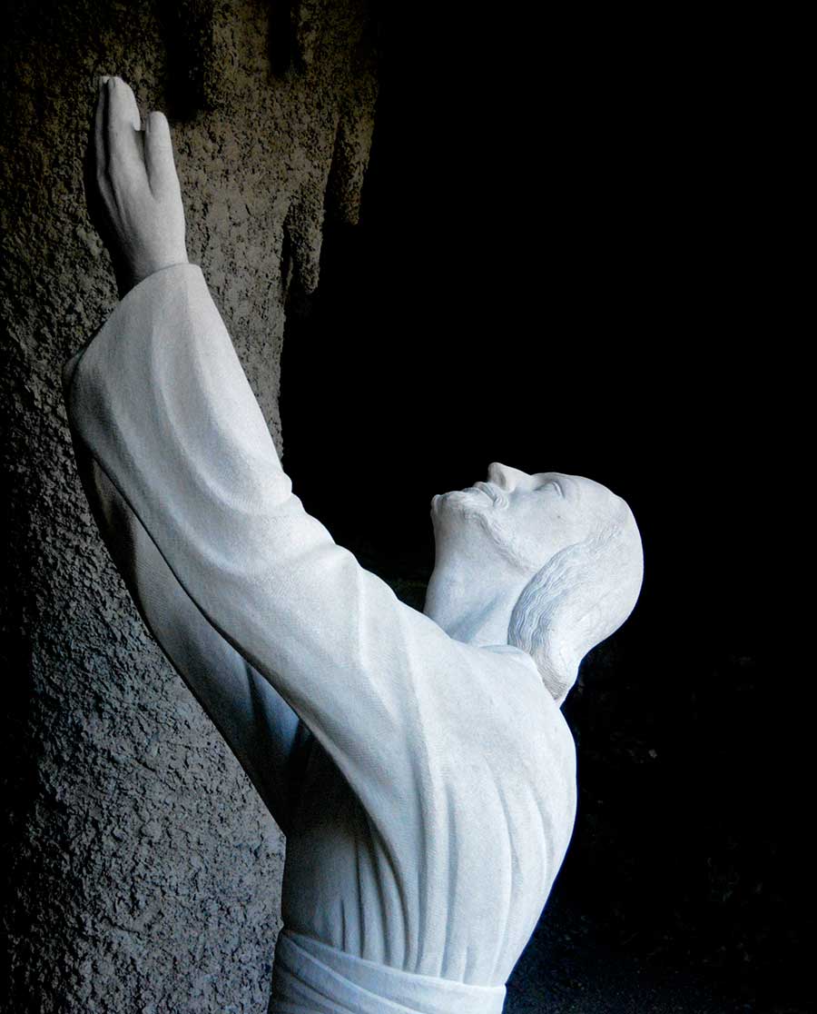 Club Morono: St Josephs Oratory Prayer Garden Montreal