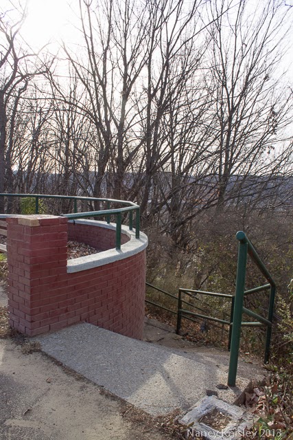 Ambridge Memories: Ambridge today: Pool steps