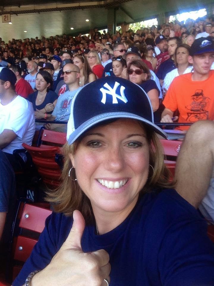 Bleeding Yankee Blue: CAPTURING A PIECE OF HISTORY: JETER'S LAST STAND