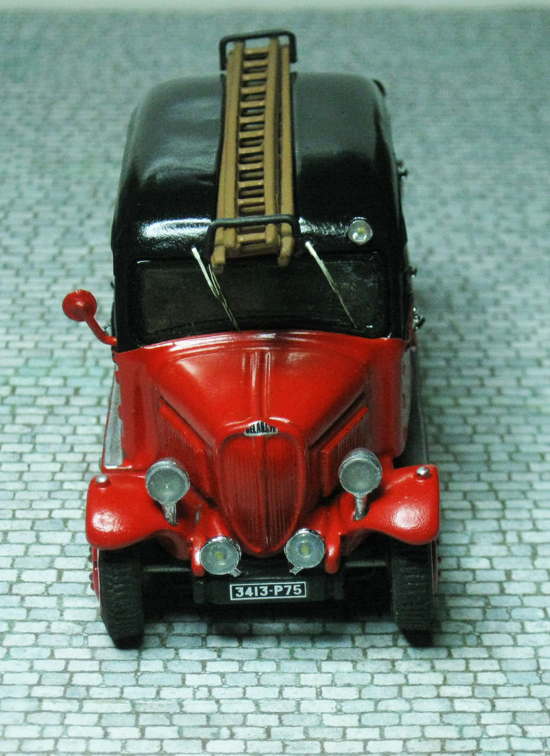 collection 43: Fourgon Delahaye Type 140 Kit CCC