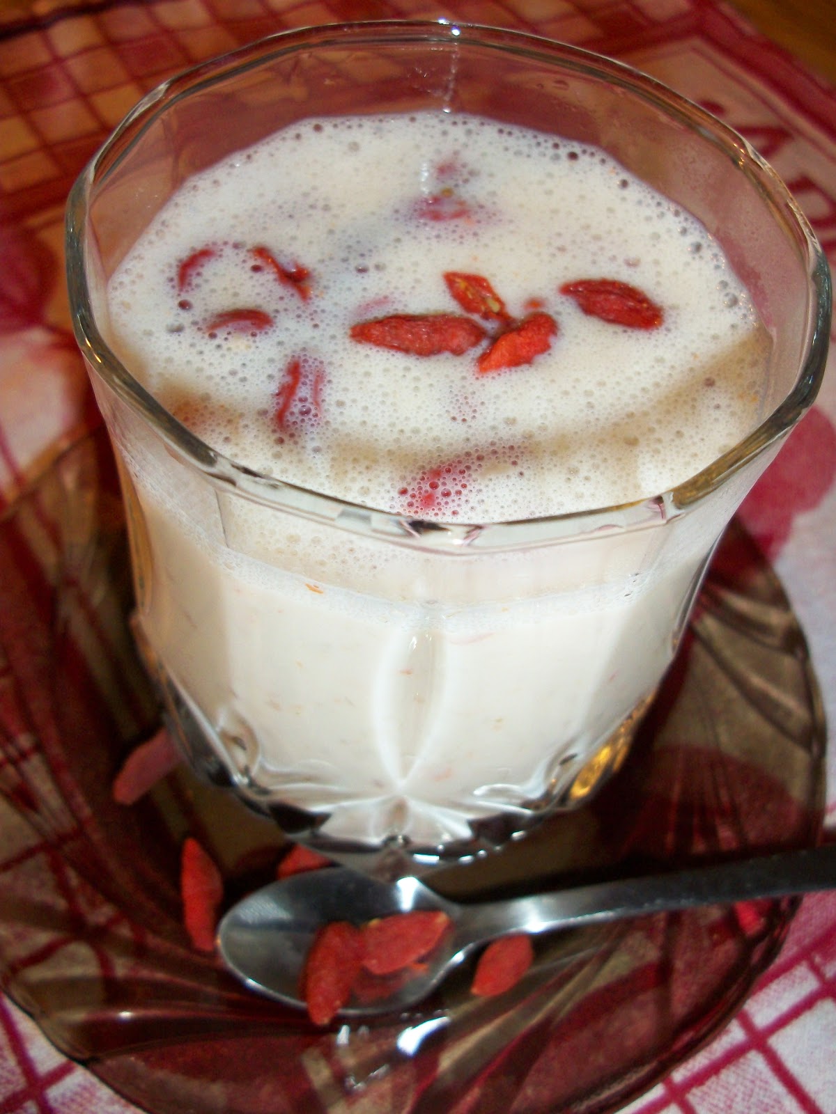 Cooking with love ! : Dulceata de fructe Goji ( Goji berry jam)