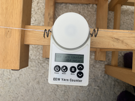 Using the Electric Eel Wheel Yarn Counter to Sample Yarn Gauges and Ply ...