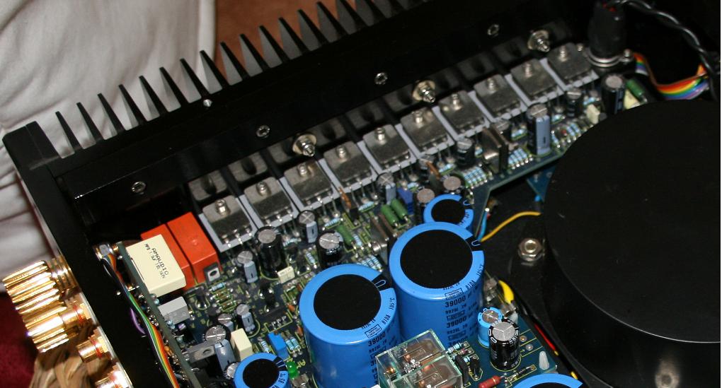 ESPRITAUDIO: AM Audio PA25 Reference, Italian Pure A Class 25W Amplifier