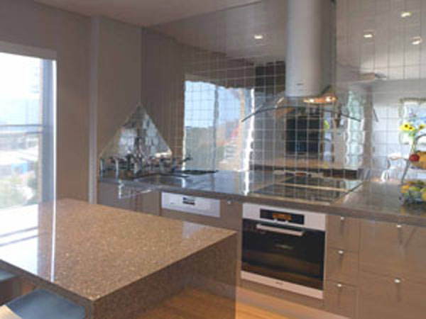 Kitchen Mirror Splashback @ The Kitchen Design