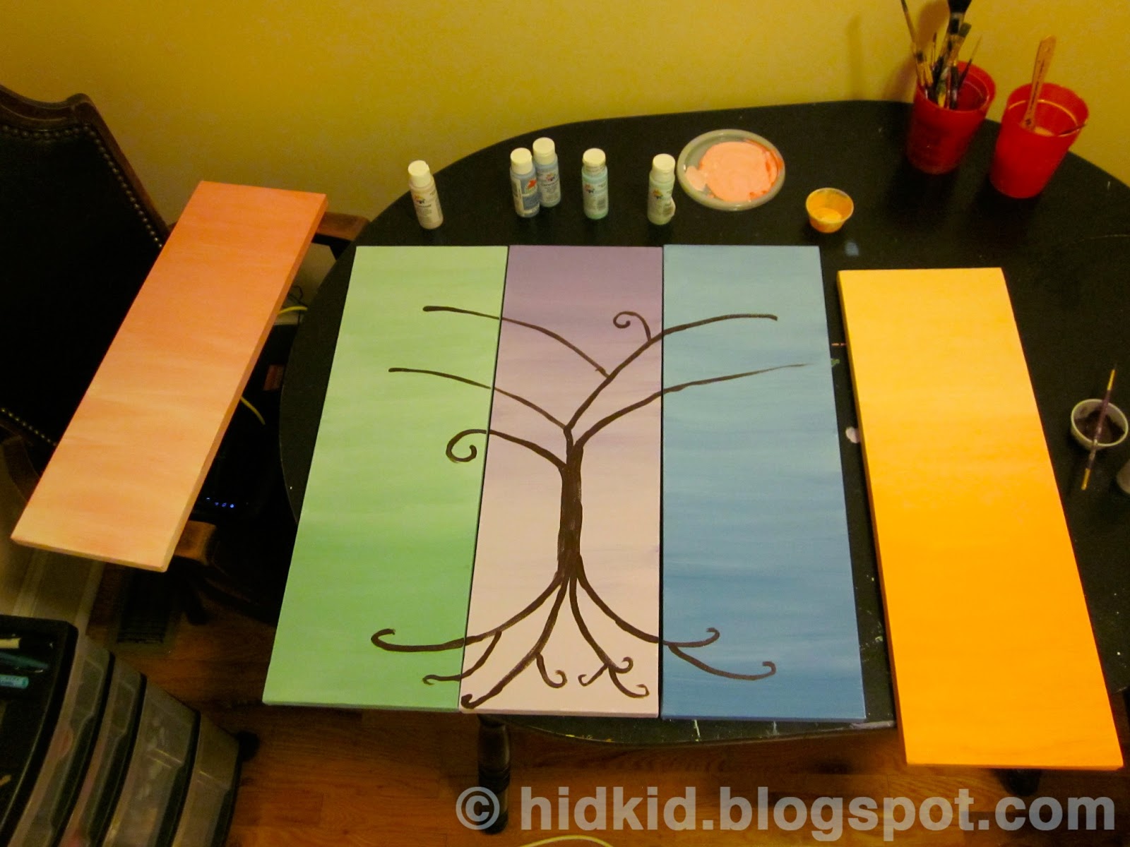 Craftimism: Happy Tree Painting