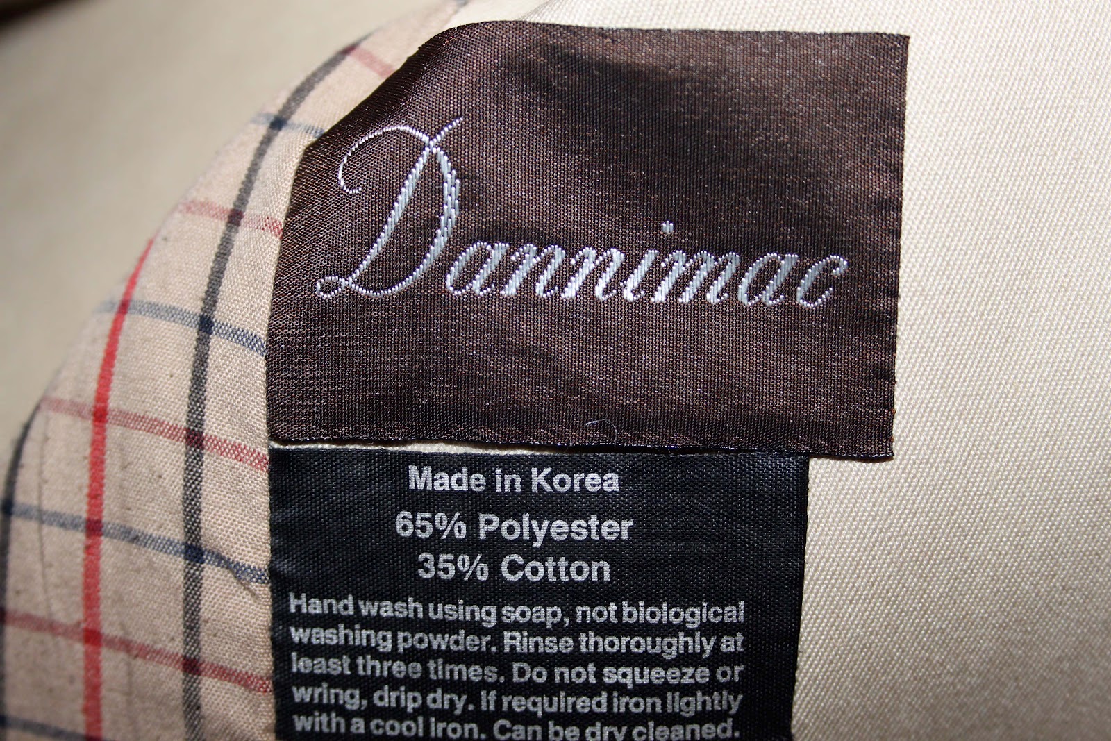 Leona's Make, Do and Mend: Raincoat Revamp!......... Do it like Audrey