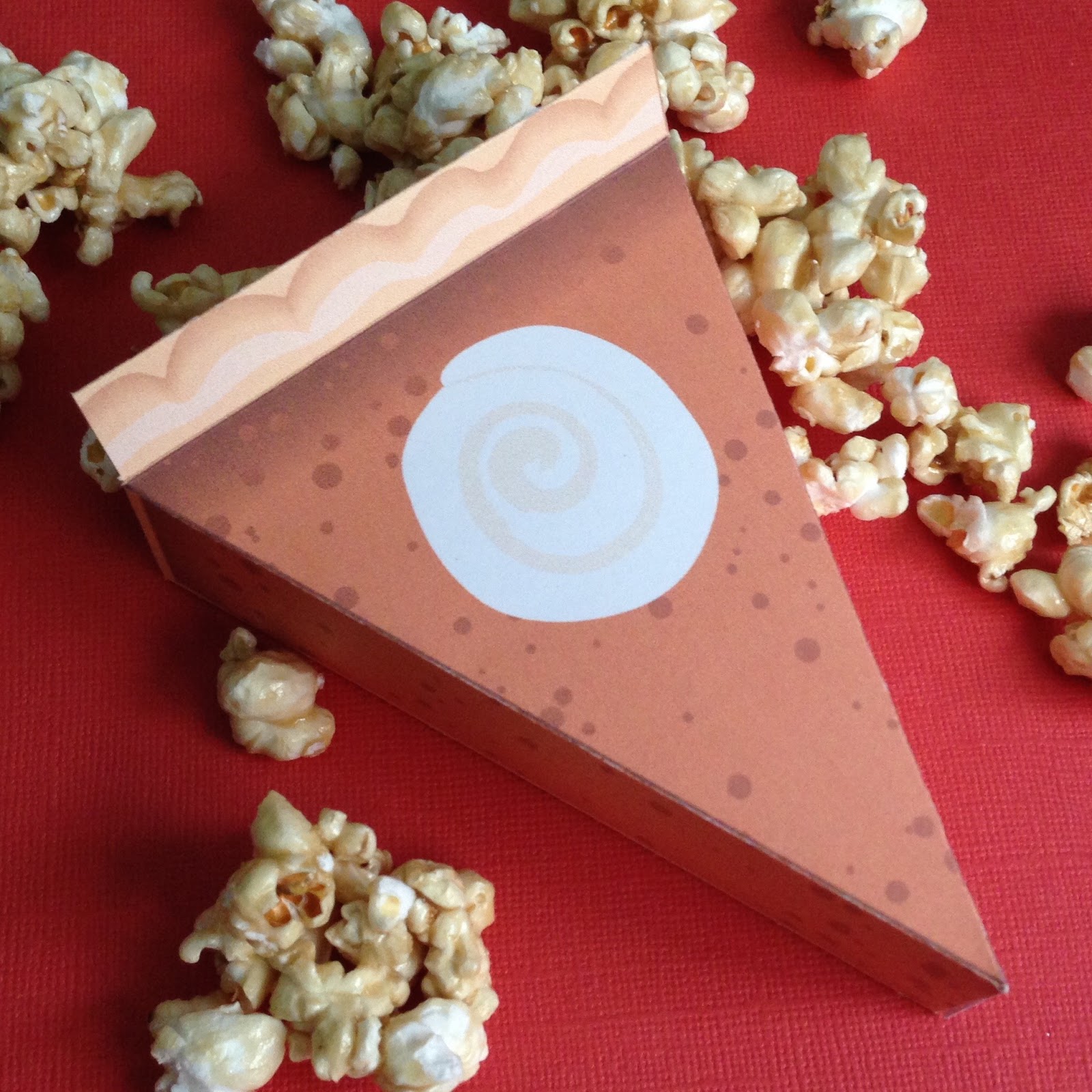 SimplyEverydayMe: Pumpkin Pie Box Freebie...