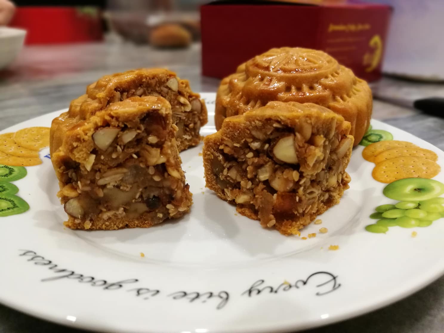 Love in the Kitchen : Wu Ren Mooncake