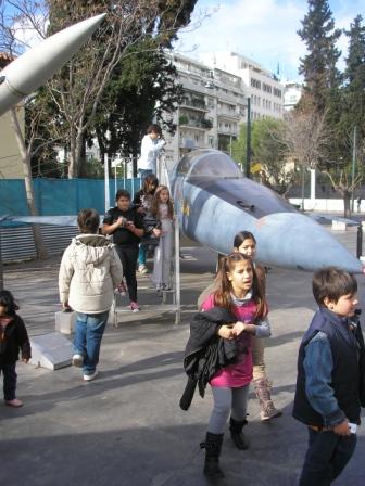 ΚΩΣΤΑΣ ΜΕΣΑΖΟΣ: ΠΟΛΕΜΙΚΟ ΜΟΥΣΕΙΟ - ΘΩΡΗΚΤΟ "ΑΒΕΡΩΦ"