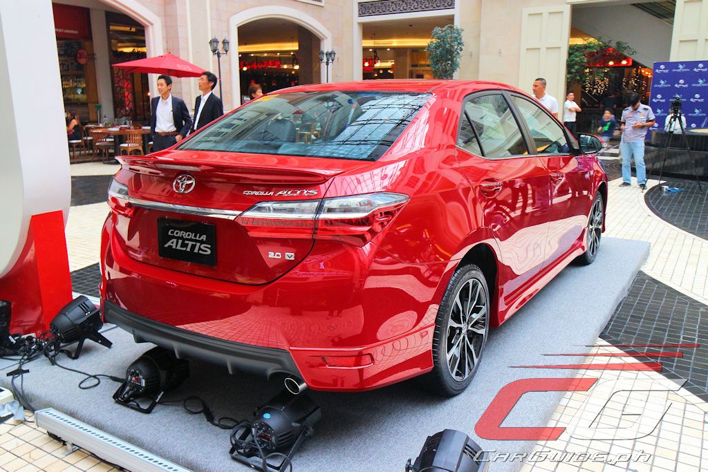 Toyota Motor Philippines Gives 2017 Corolla Altis an A-List Update (w ...