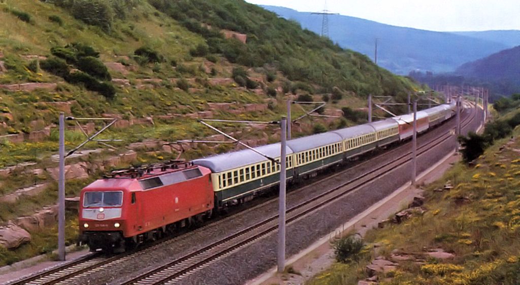 LOCOMOTORAS: Serie 120 (Eléctrica)