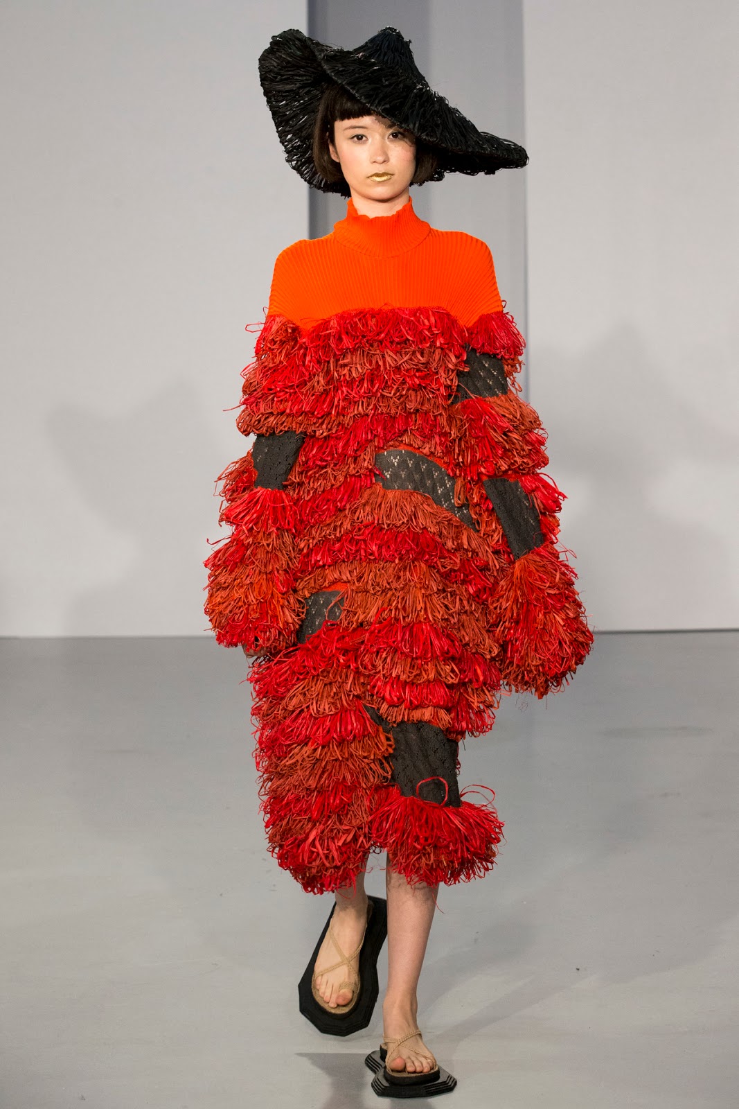 frumpy to funky: Graduate Fashion Week - Winchester School of Art BA ...