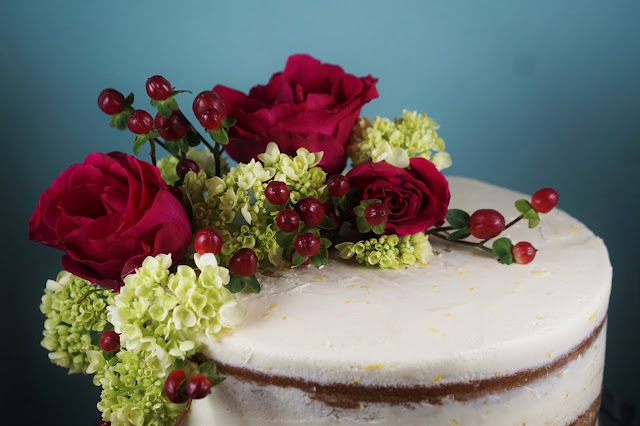 Eve's fika: An Old Fashioned Birthday Cake