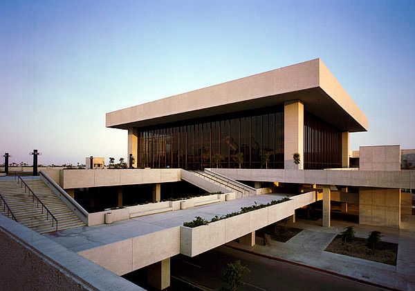 Los Angeles Theatres: Terrace Theatre