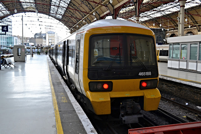British Diesels and Electrics: Class 465 Networker
