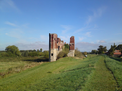 Naughty-Cal: Torksey Castle