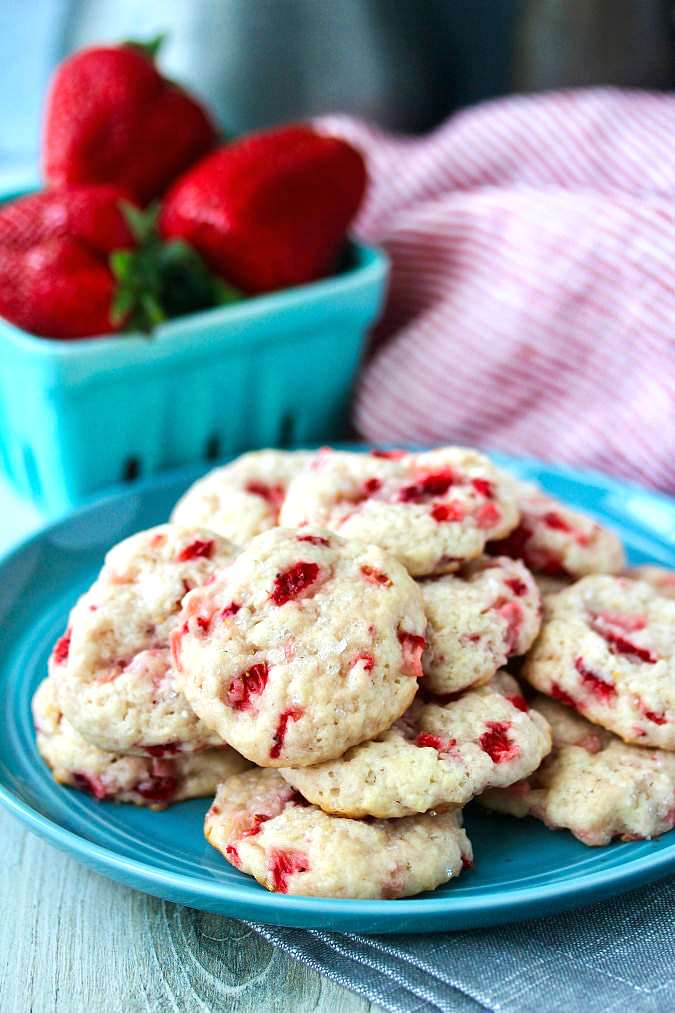 Strawberry Shortcake Cookies | Karen's Kitchen Stories