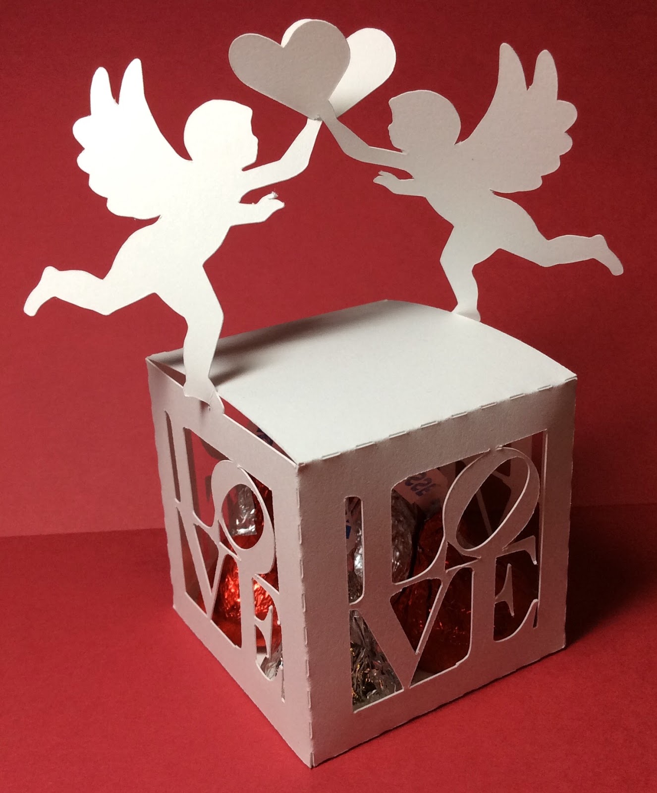 Papercrafts and other fun things: Valentine's Day Cupid Love Box