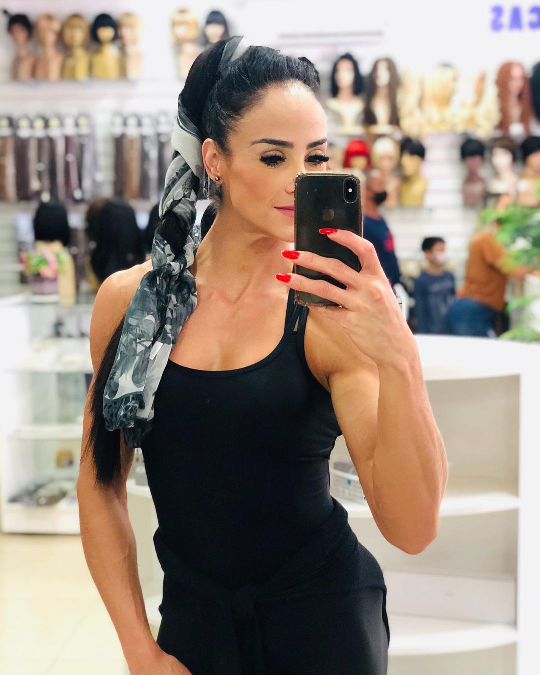 Hot And Sexy Brazilian Fitness Model Gabriella Tavares Pics And Workout