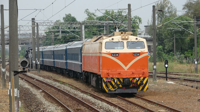 Blair's 鐵道攝影: 2020 台南火車站120周年 驛藝生輝~追雲去 DT668蒸汽火車之旅