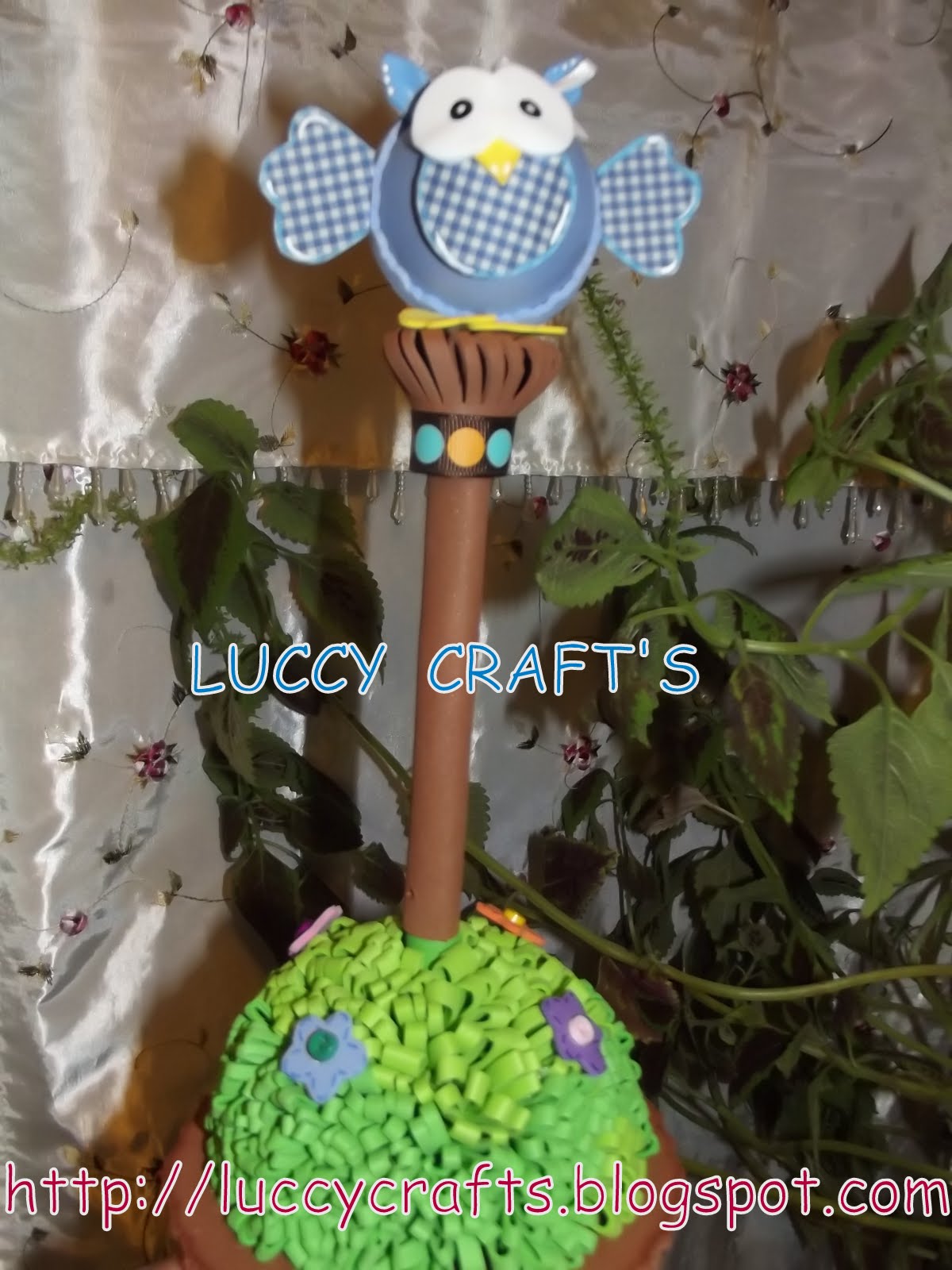 Luccy Craft's: Buho lapicero