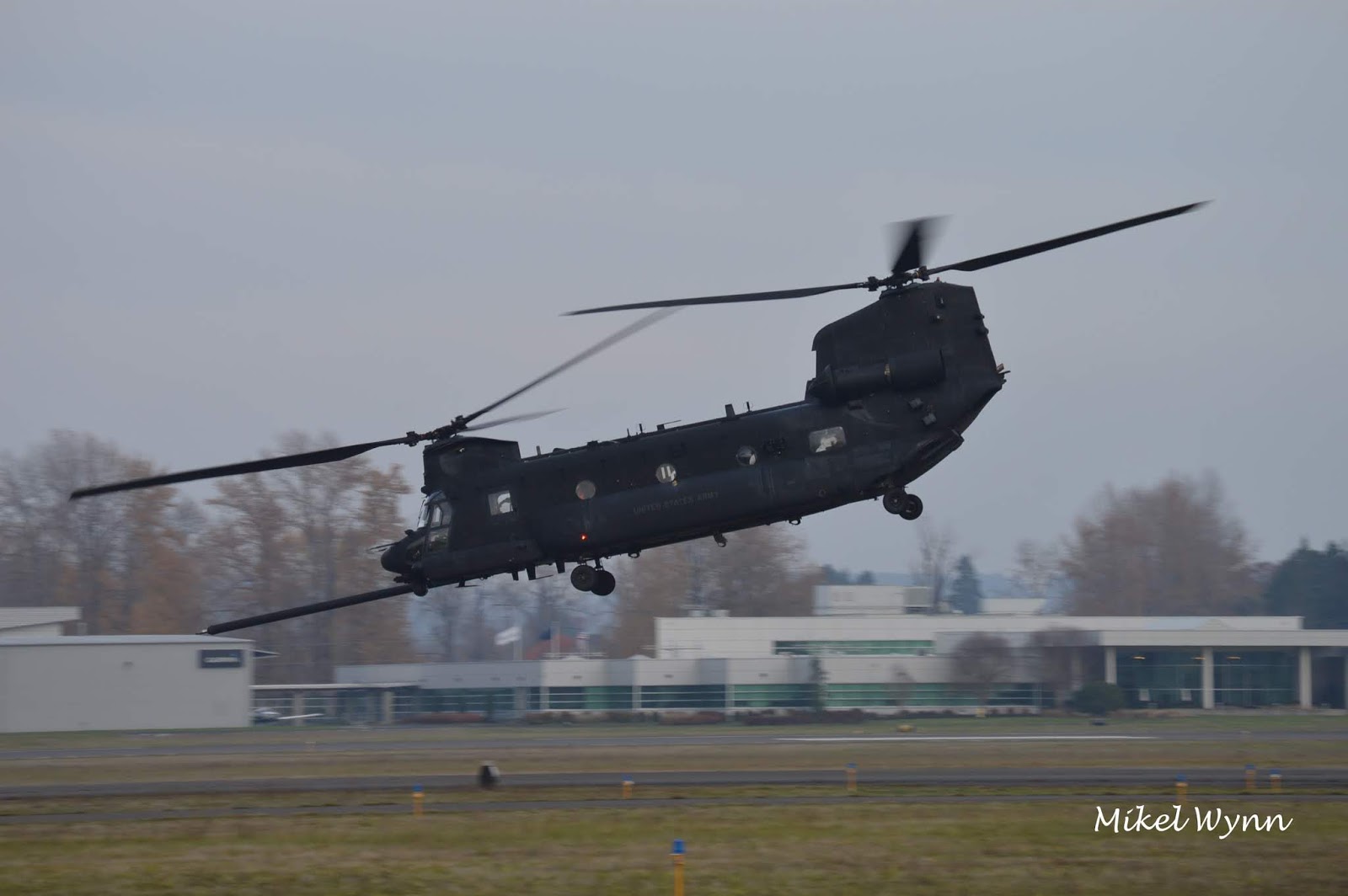 GALLERY UPDATE: ARMY CHINOOK ACTION IN SALEM! | Article - Fri 15 Nov ...